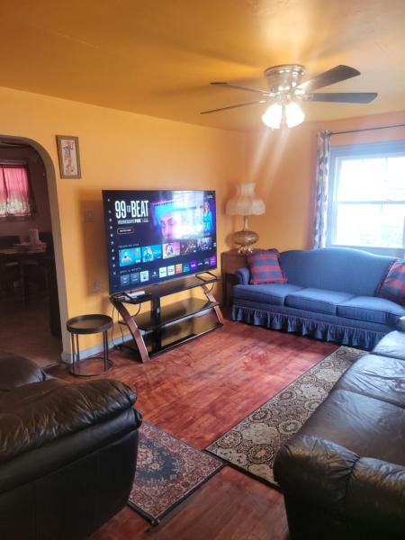House Can Sleep 6 Or More People - Pennsylvania