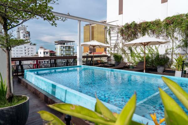 Monsoon Bassac Hotel - Cambodia
