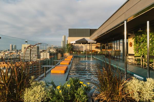 The Social Hub Barcelona Poblenou Extended Stay - Barcelona