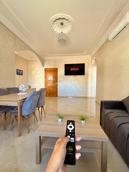 Blue Pearl Parking Free - Chefchaouen