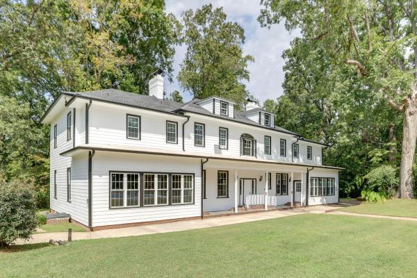 Home On Sprawling Estate, 6 Mi To Dtwn Spartanburg - Spartanburg, SC