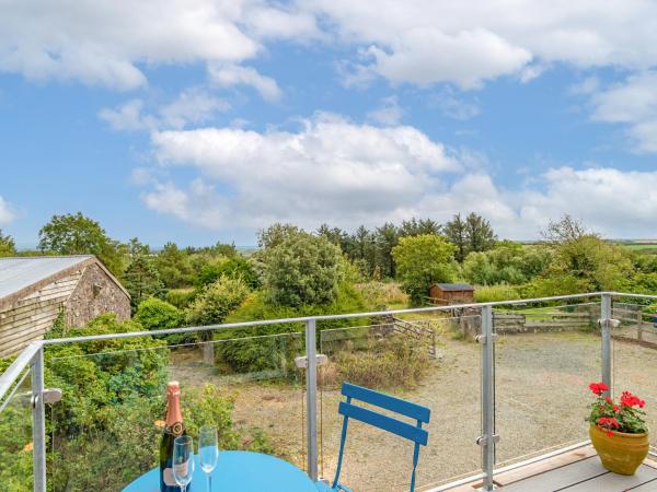 Rogestons House - Haverfordwest