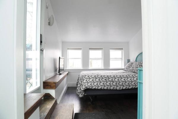 Unique Private Room And Bath - Nova Scotia