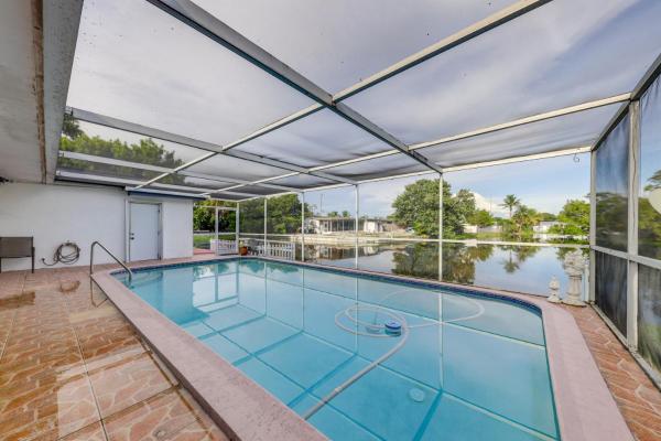 Miramar Guest Suite W/ Shared Pool - Miramar, FL
