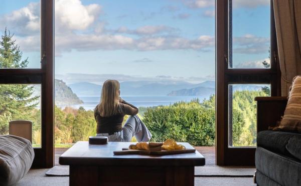 Muirs Reef Lodge Kinloch Holiday Home Lake Taupo - Lake Taupo