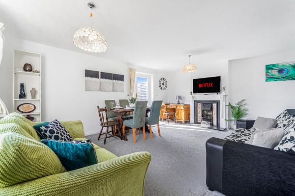 The Churchill & Brookes Residence At Headington A Modern Three-bedroom Oxford Home Near The University And Hospital - 牛津