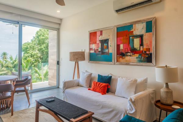 Sunset Boulevard 304 - Jaco