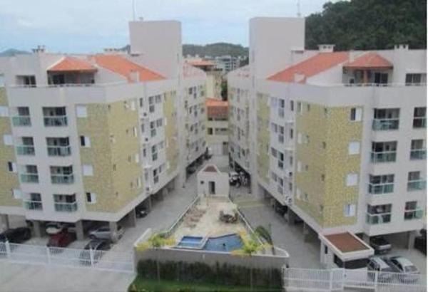 Apartamento Até 8 Pessoas - Cond Monte Carlo - Praia Grande - Ubatuba - 150m Da Praia - Ubatuba