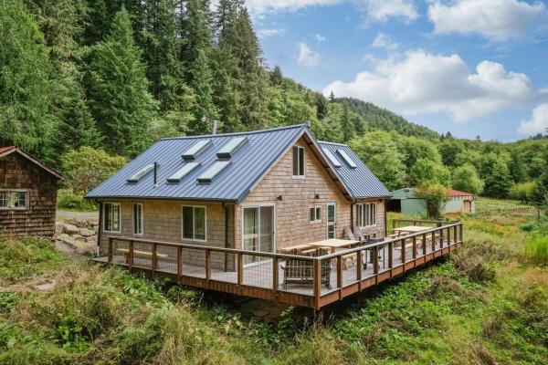 Sweet Root Hollow - Pacific City, OR