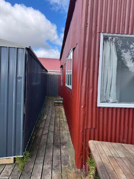 4 Beds In 2 Bedroom Garden Chalet, Rotorua - 羅托路亞