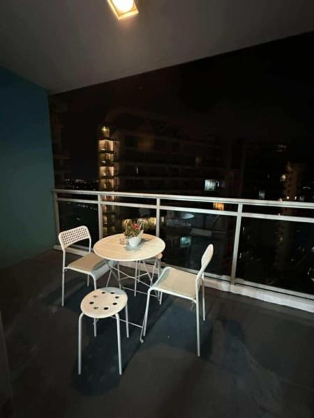 Casa Azure By B&m Staycation At Paranque - Taguig