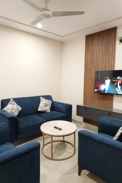 Luxe 1 Bedroom Apartment In Doha Emporium B-17, Margalla Views - Pakistan