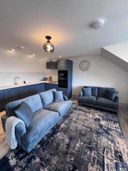 Abhaille Chluaidh - Macaulay Letting - Loch Lomond