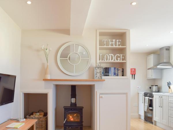 The Lodge At Elmley Meadow - Tewkesbury