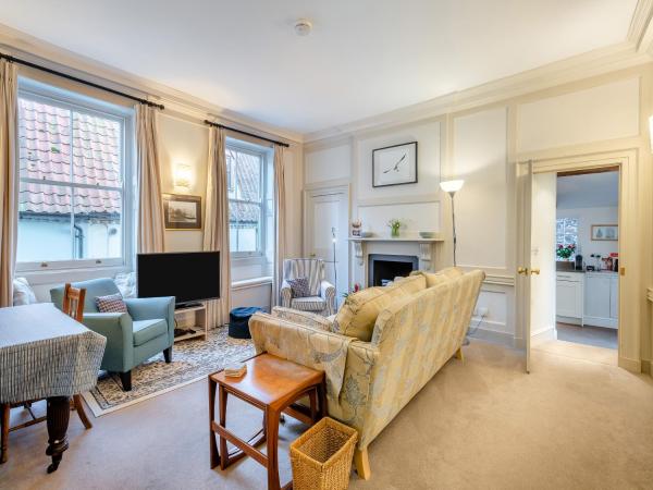 Crown And Anchor - Holkham