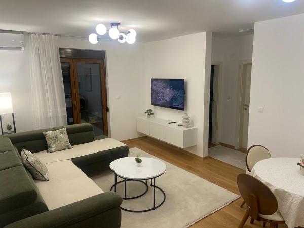 Maya 2 Apartman Sa Dve Spavace Sobe - Trstenik
