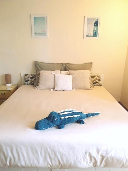 Nîmes Les Pins Parking Privé Extérieur Lit King Size 180 - Nimes