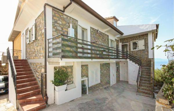 Stunning Apartment In Castellabate - Castellabate