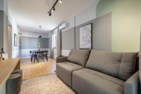 Hb01- Apto Reformado Com Churrasqueira à Carvão - Balneário Camboriú