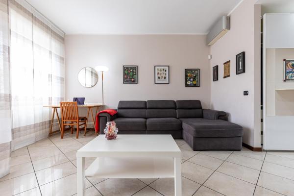 Lovely Apartment 15m From Duomo M1 - Milan