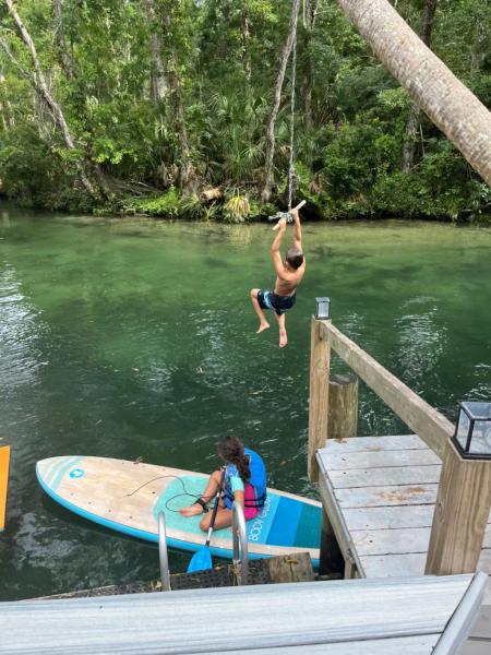 Main River Retreat Hot Tub, Canoe With Trolling Motor - Spring Hill, FL