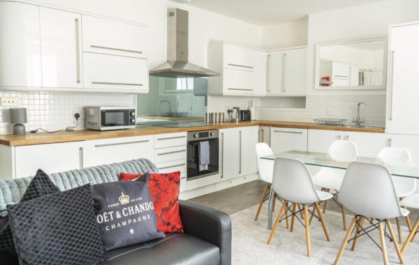 Airy 2bdr Penthouse With Rooftop Balcony Brighton - University of Brighton City Campus