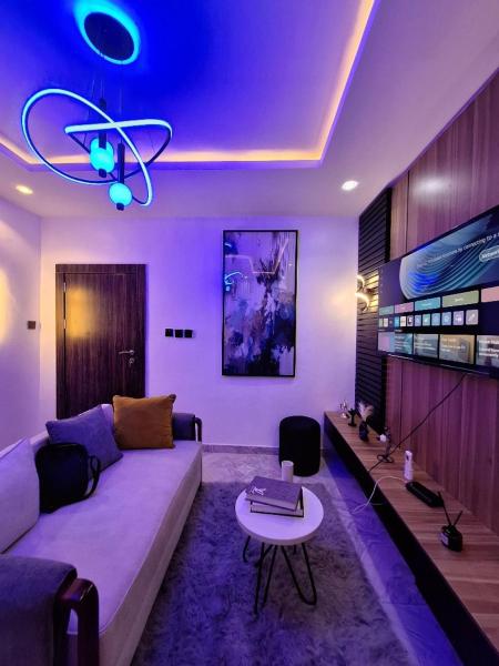 Cozy 1 Bedroom Studio Apartment In A Gated Estate - Lagos