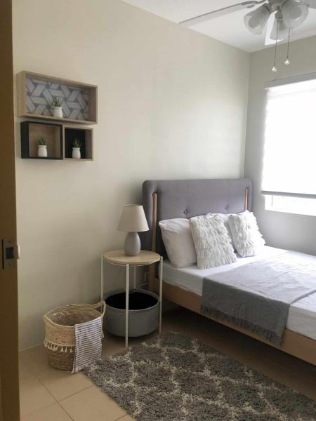 Candc 2 Bedrooms Marina Spatial Condominium - Dumaguete