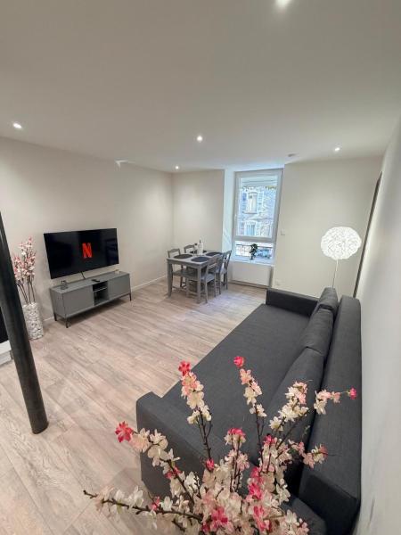 Charmant Appartement, 2 Chambres Au Bord Des Quais - Aveyron