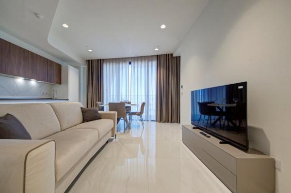 Mercury Tower 903 - Pools, Gym & Sea View - Valeta