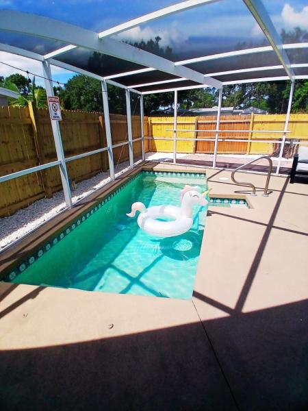 Beach And Sports Haven With Pool Near Ami And Img Academy - Anna Maria Island, FL