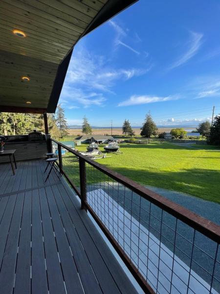 Admiralty Perch - Port Townsend, WA