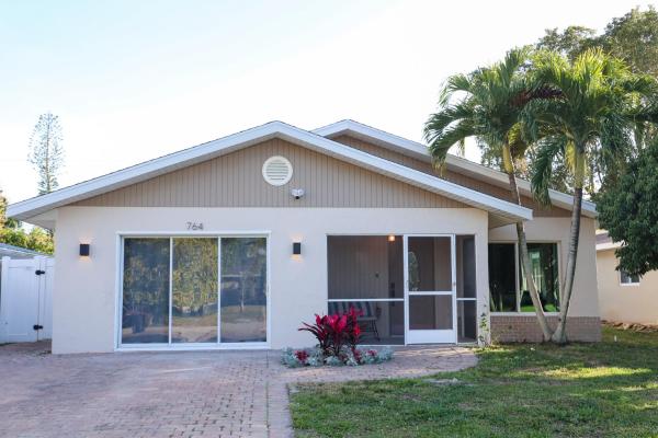 Brand New Renovated Coastal Beach House - Bonita Springs, FL