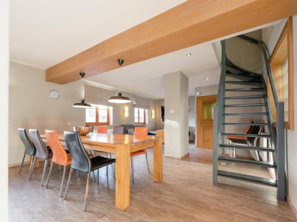 Chalet In Dienten On Hochkönig Ski Slopes - Hinterthal