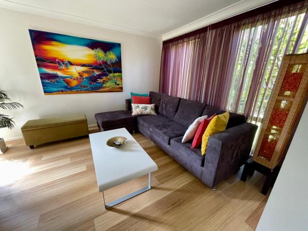 Lilli Pilli Sublime - Family & Dog-friendly Beach House, Batemans Bay - 말루아 베이