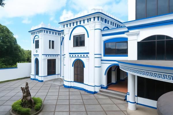 Newcastle Iloilo Hotel - Iloilo City