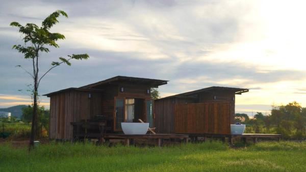 West Mount Cafe & Restaurant - Kanchanaburi
