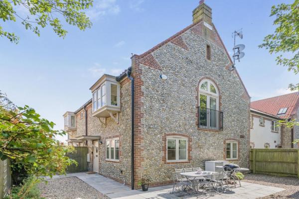 2 Bed In Langham Oc-l33117 - Blakeney