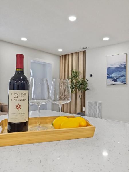 Vacation Villa In Tampa 17 Guest - Clearwater, FL