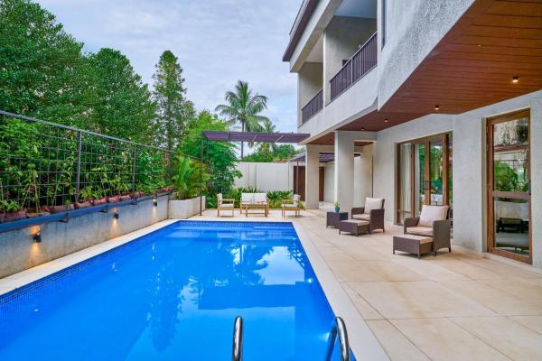 Saffronstays Sea Breeze - Pet Friendly Luxury 4br Pool Villa, Game Room & Terrace Near Saral Beach, Alibaug - Uran