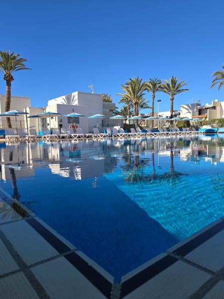 Tenerife South Sunny Terrace With View And Big Pool Aircon Dw - Arona