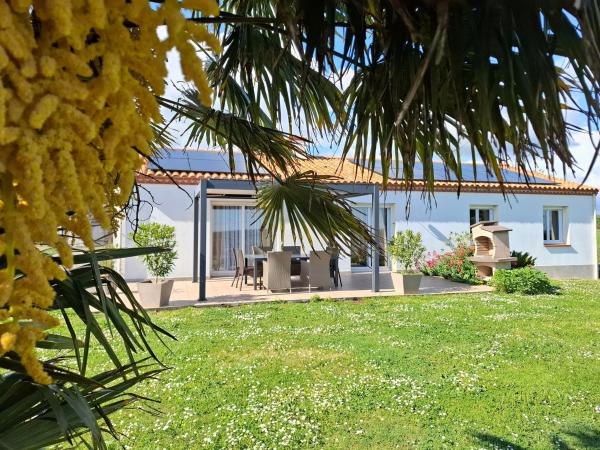 Maison Récente à La Ferme Avec Jardin, Terrasses, 4 Chambres, Proche Plages Et Pêche Privée - Fr-1-426-86 - Brem-sur-Mer