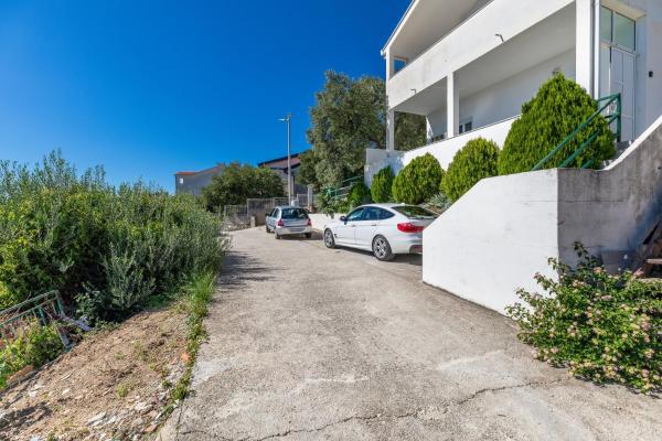 Apartments With Parking Space Podaca, Makarska - 24856 - Drvenik