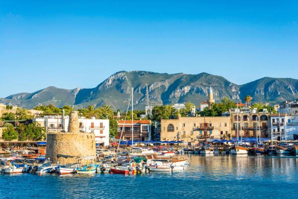 Central Girne Escape By Holidaykeys - Kyrenia