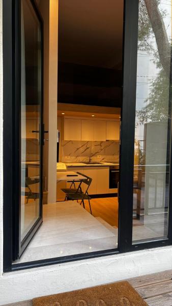 Magic Apartments Golem - Qerret