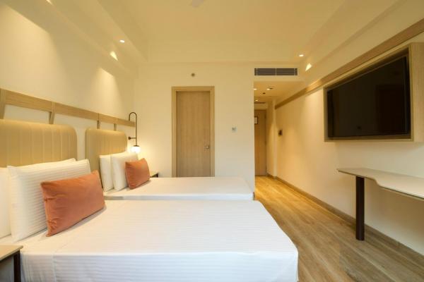 Lemon Tree Hotel, Delhi Airport - New Delhi