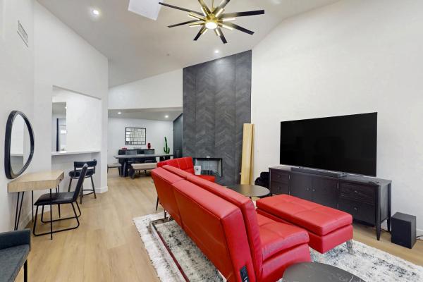 Regency Luxe Getaway - Scottsdale, AZ