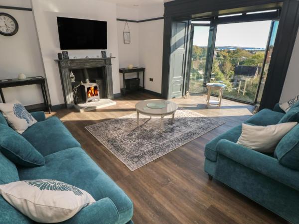 9 Brython Place - Tenby