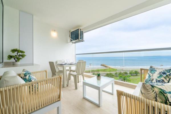 Cb Lujoso Apartasuit -Vista Al Mar-linda Piscina-cerca Al Aeropuerto - Cartagena, Colombia