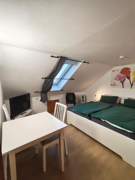 Deisterferien Fewo Hygge Unterm Dach, 3 Personen, Balkon, Nur Netflix, Wlan, A2 Nähe - Stadthagen